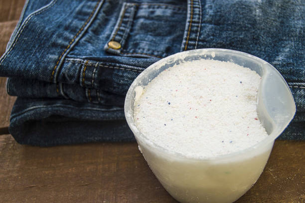 7 Ways you can use to Wash/Clean Your jeans and preserve its value ...