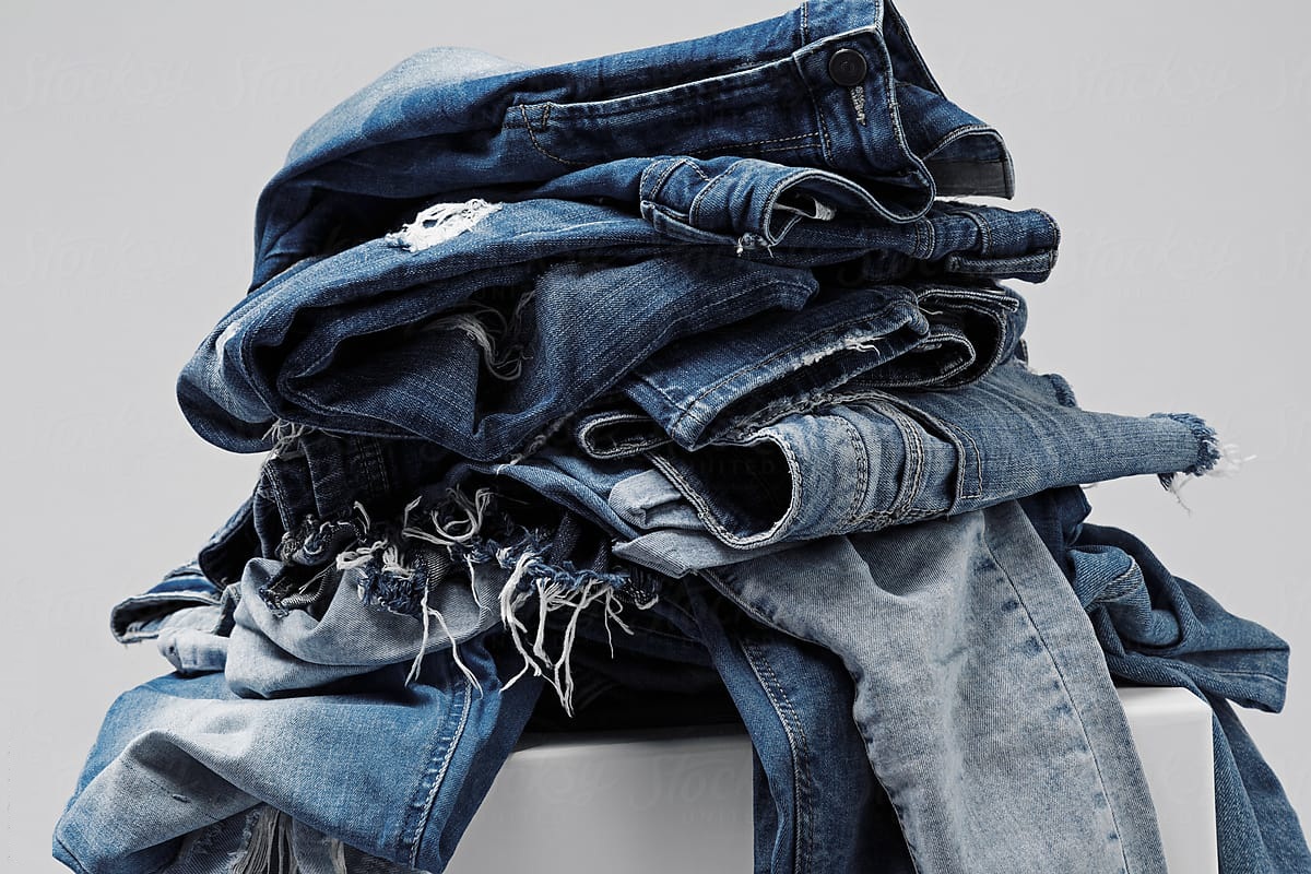 7 Ways you can use to Wash/Clean Your jeans and preserve its value ...